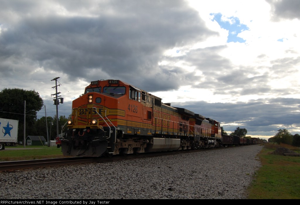 BNSF 4126